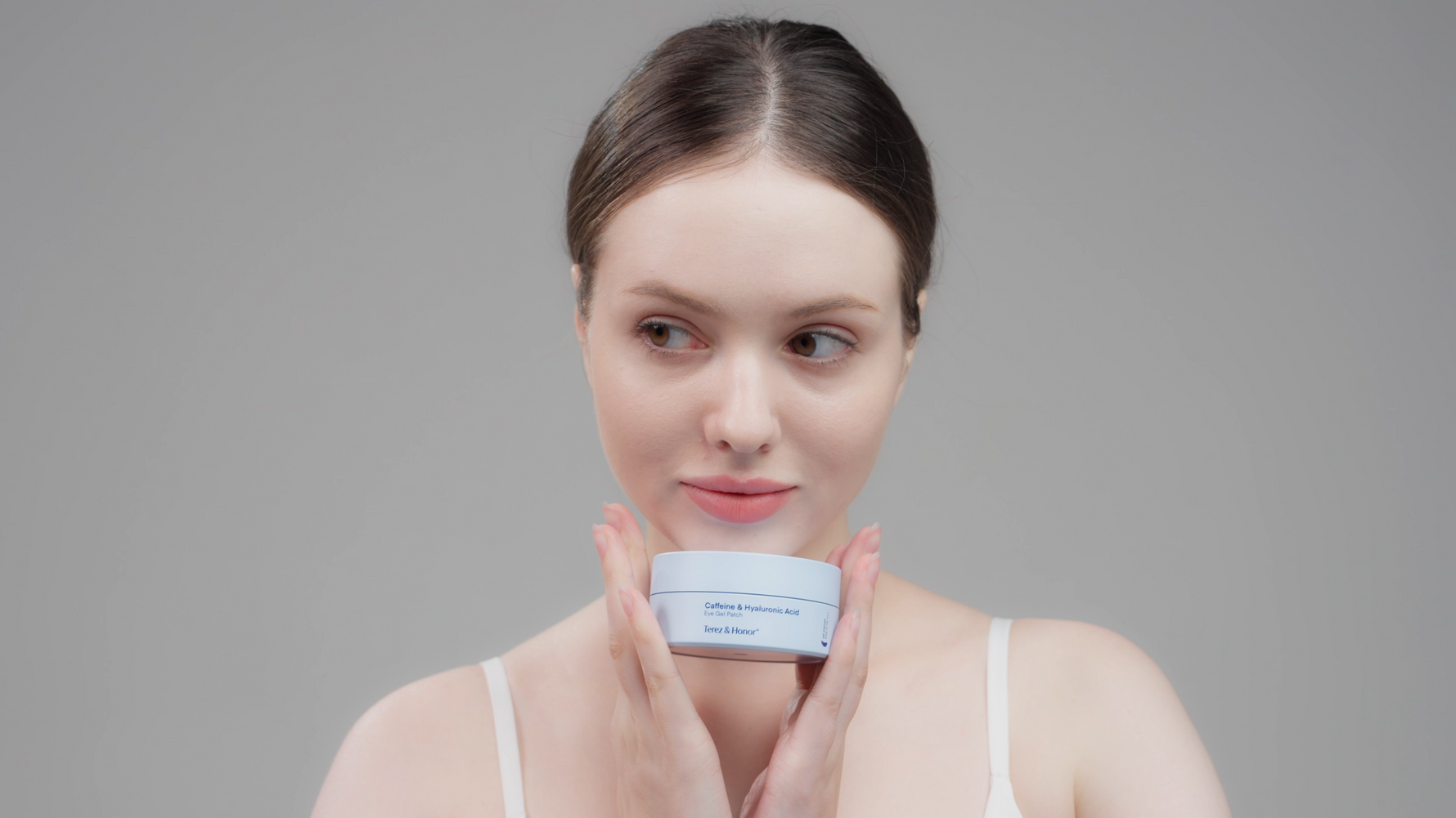 The Correct Way to Use Eye Patches for Maximum Results – Terez & Honor